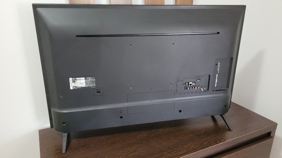 LG TV - razbijen ekran