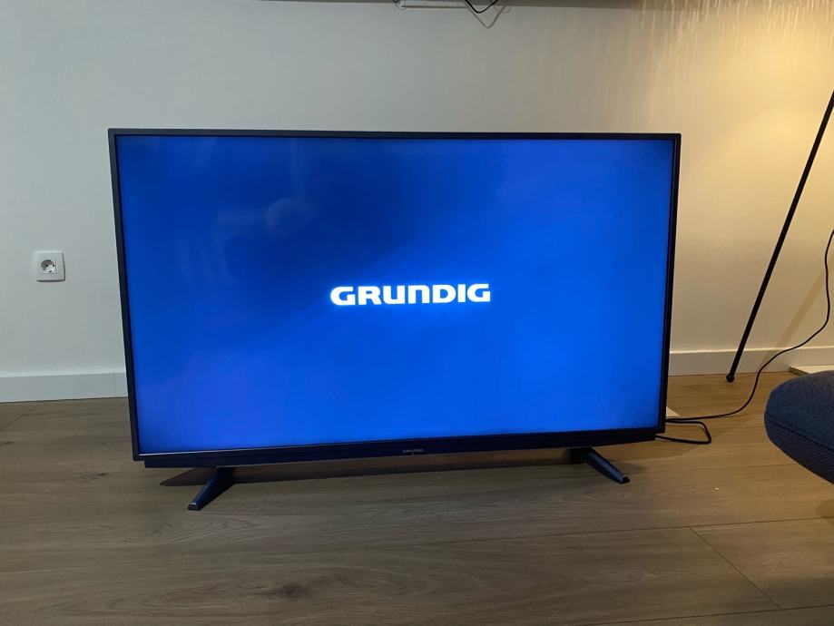 PRODAJA novog Grundig TV-a