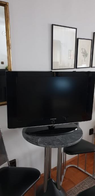 Samsung LED TV 32 inca (81 cm)