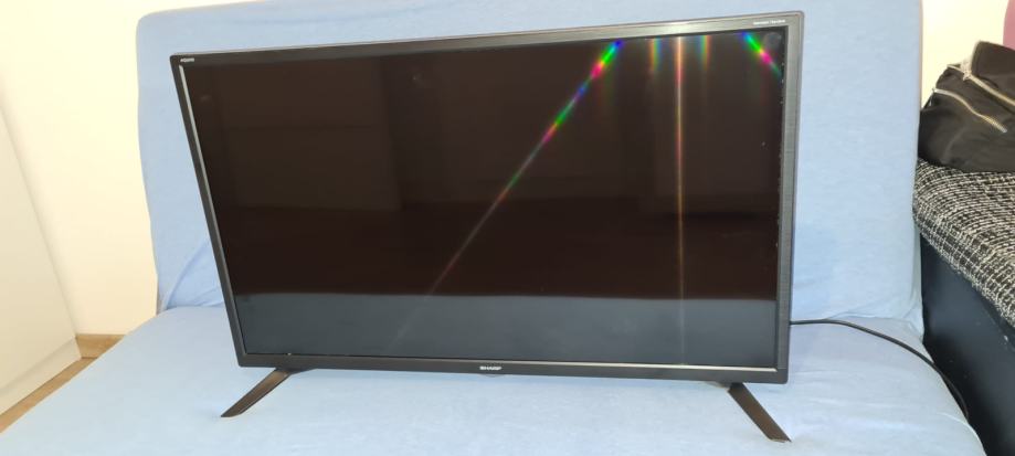 SHARP LCD COLOR TV MODEL LC-32CHE5100E