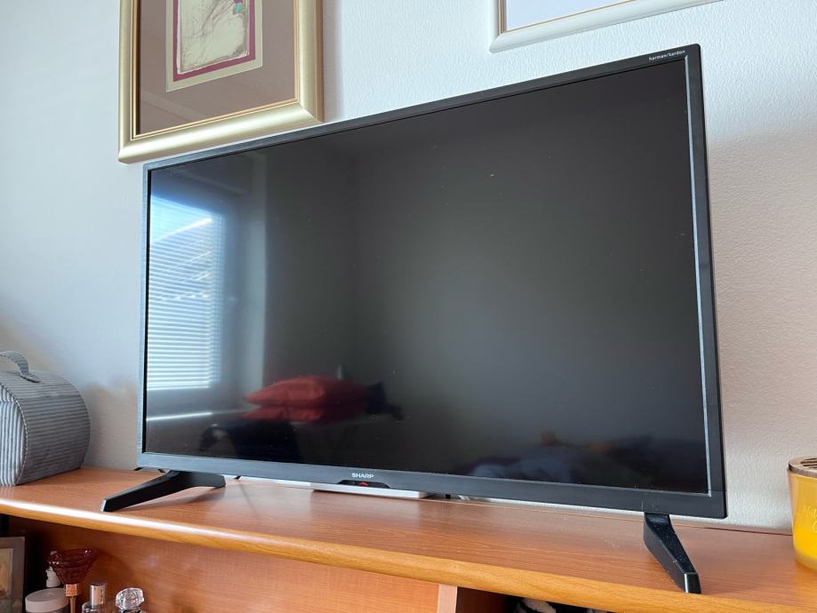 Sharp LED TV 32” (81 cm)