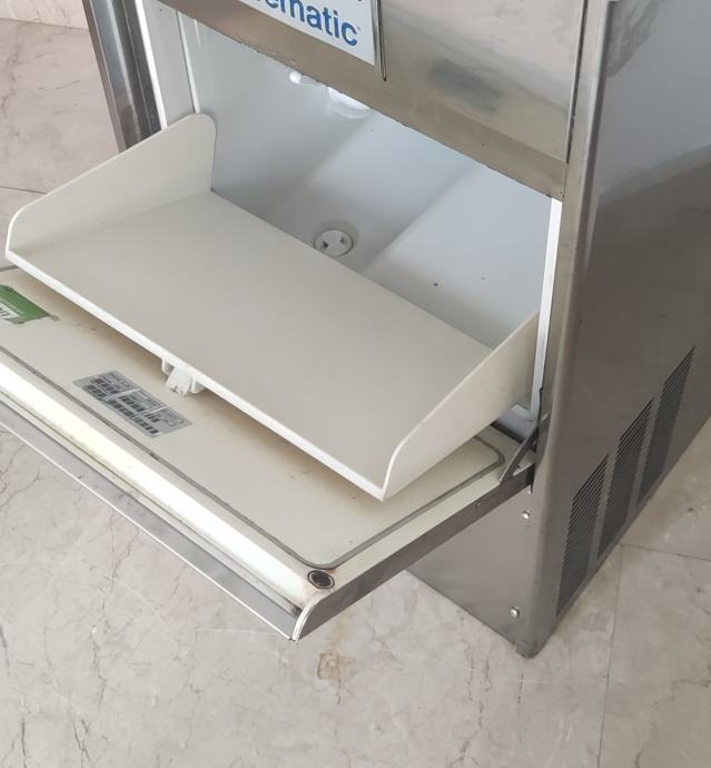 Ledomat Icematic E25