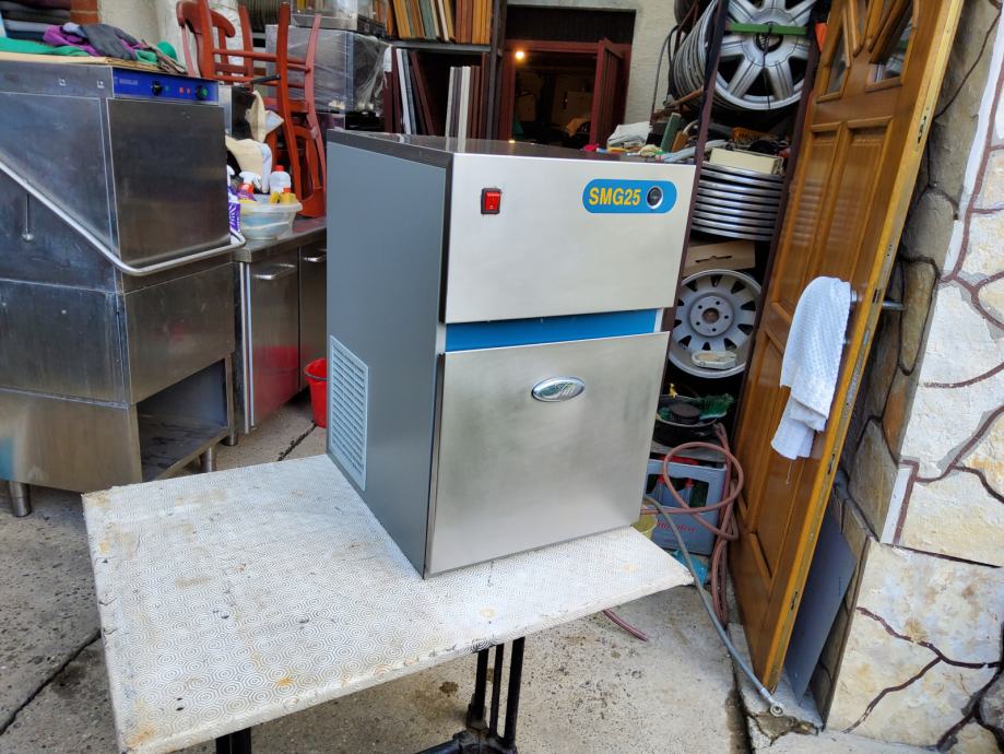 Ledomat SMG 25 ( icematic 25 ) vodeno hlađenje