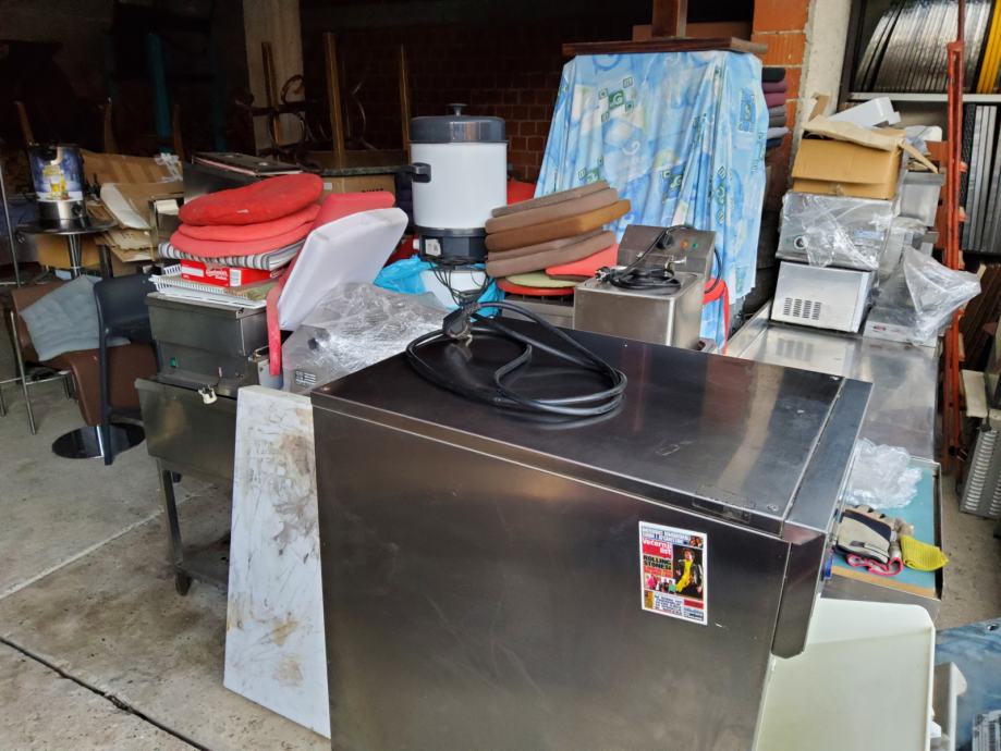 Vrhunski ledomat EMERSON Bay castel Mac icematic 25