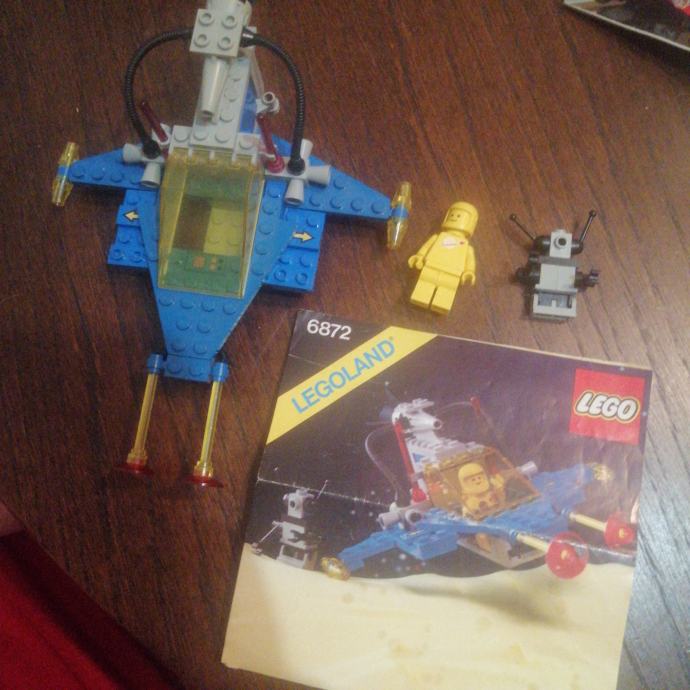 Lego 6872 Lunar patrol craft