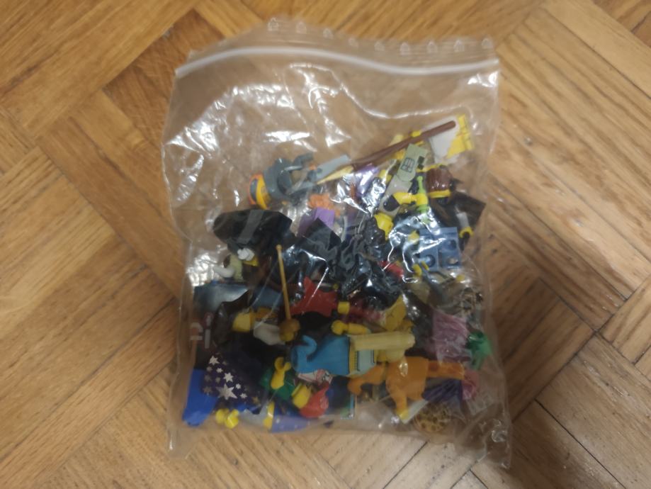 LEGO 71007 Series 12 set