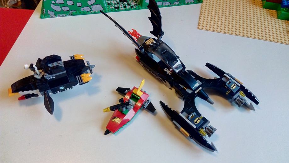 Lego 7783 The Batcave