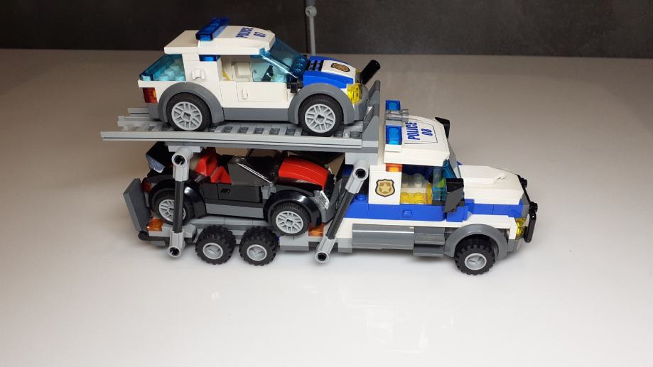 Lego City 60143 Krađa Prijevoznika Automobila