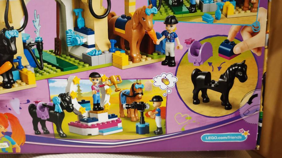LEGO Friends 41367 Stephanies Obstacle Course-NOVO