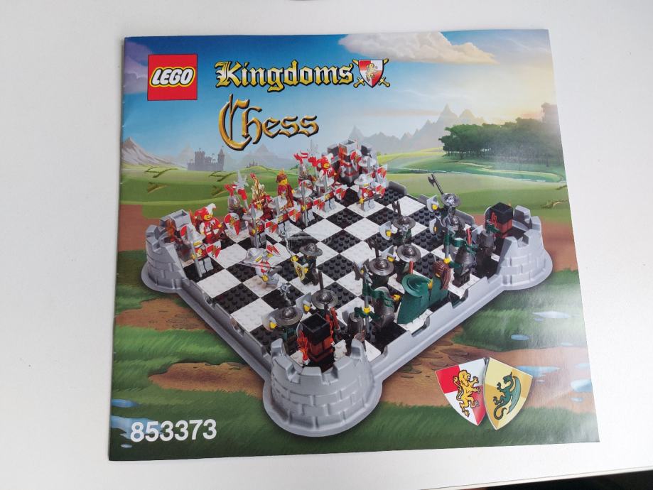 Lego Šah, Kingdoms Chess Set 853373 Insuc