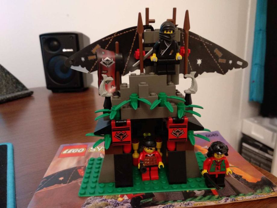 Lego set 6045 Ninjas Hideout - Vintage, 1998. g.