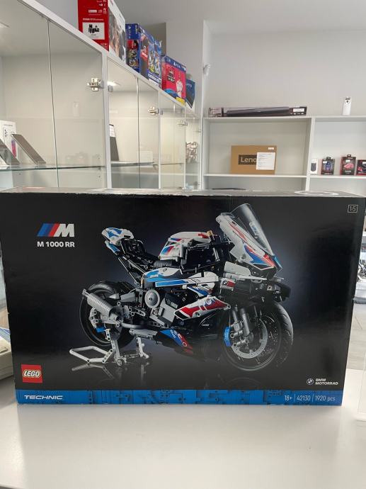 LEGO TECHNIC BMW M 1000 RR 42130, NOVO