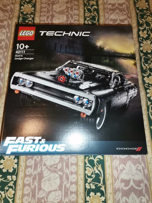 LEGO Technic Fast and Furious - Dodge Charger (42111)