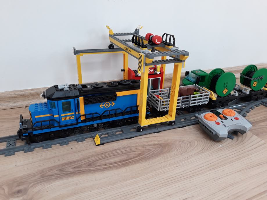 Lego teretni vlak 60052 set