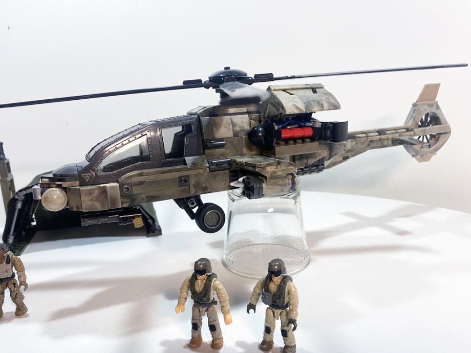 Mega Bloks AH-64 Apache Call of Duty Anti-Armor Helicopter moc