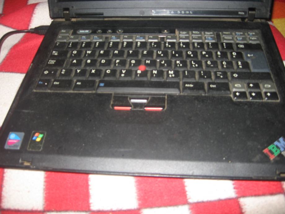 IBM R50E