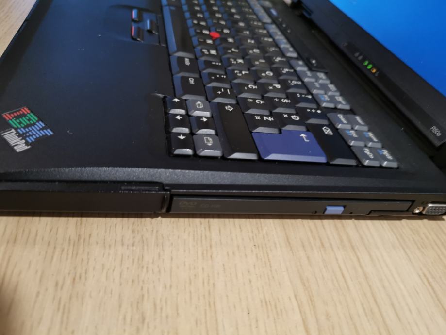 IBM Thinkpad R50e, malo korišten, Split