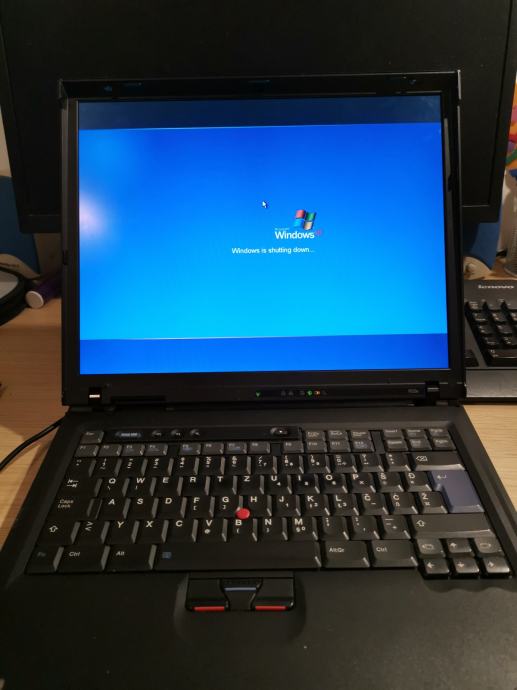 IBM Thinkpad R50e, malo korišten, Split