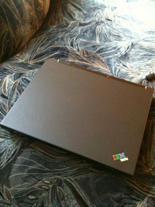 Laptop IBM Thinkpad R30