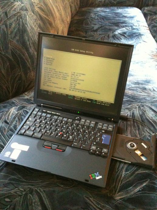 Laptop IBM Thinkpad R30