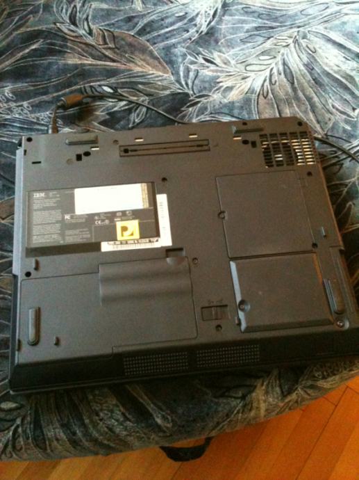 Laptop IBM Thinkpad R30