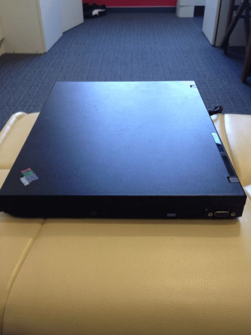 Laptop IBM ThinkPad R51