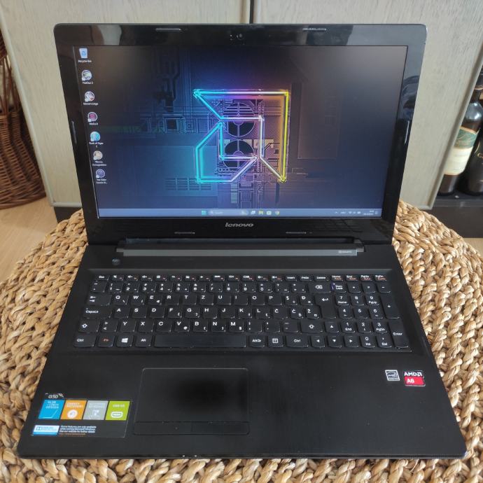 Lenovo G50 + Games - AMD/8GB/1TB/Radeon Graphics/Windows 11