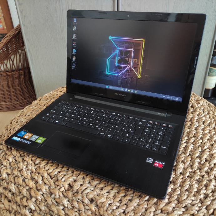 Lenovo G50 + Games - AMD/8GB/1TB/Radeon Graphics/Windows 11