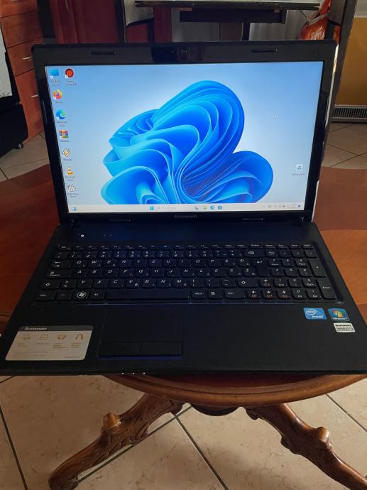 Lenovo G570!