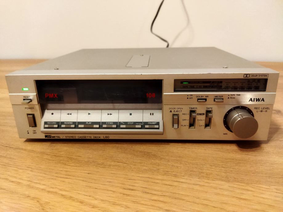 AIWA L60 Stereo Cassette Deck