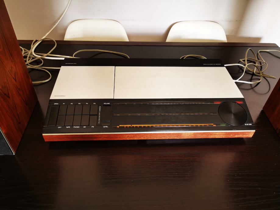 Bang & Olufsen Beomaster 2200