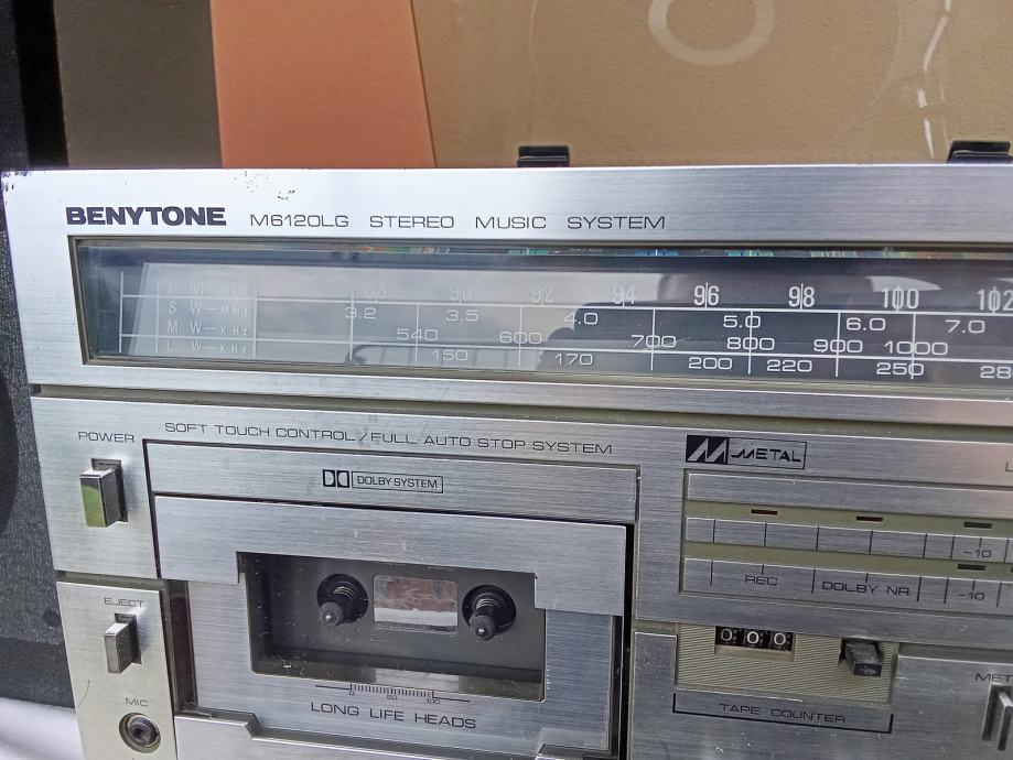 Benytone: gramofon, pojačalo, ekvilajzer, radio, zvučnici, BT, 70-90