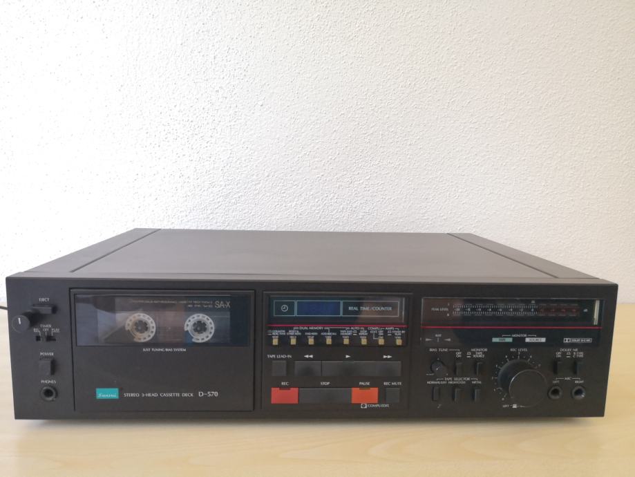 Deck Sansui D 570