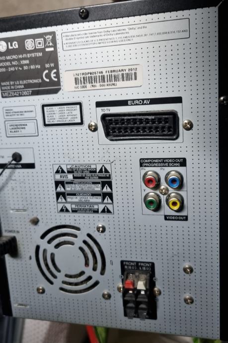 LG DVD MICRO HI-FI SYSTEM XB66 DVD R/W MP3 + 2 zvučnika + daljinski