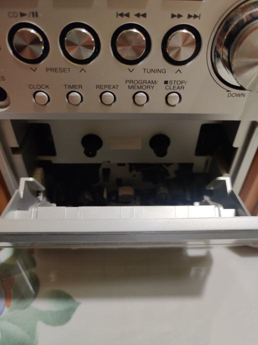 LG micro component system LX-M140 linija