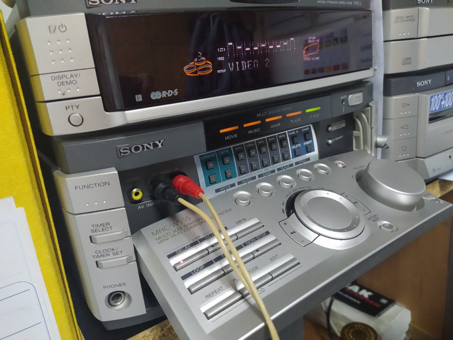 linija sony MHC-W555