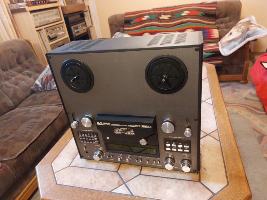 Magnetofon olimp 005