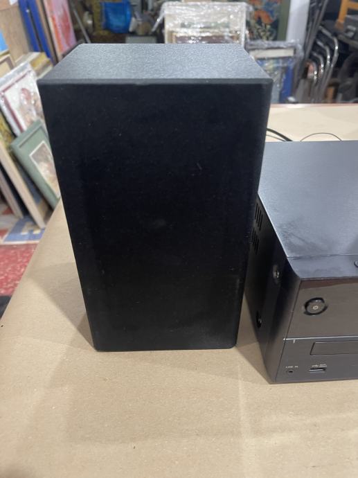 Mini linija JVC - Model No. UX-C25DAB