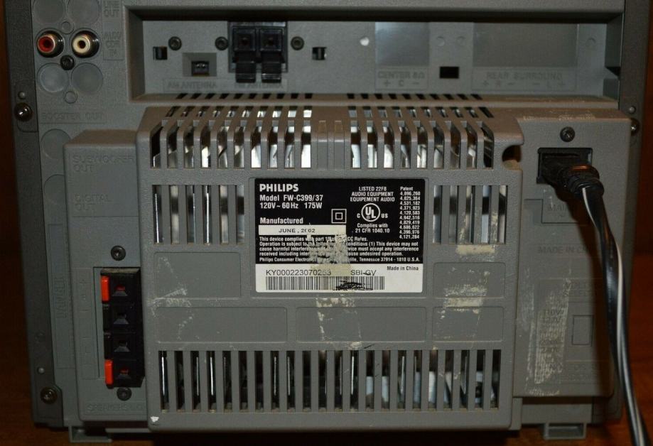 MUZIČKA LINIJA PHILIPS FW-C399 SA DALJINSKIM