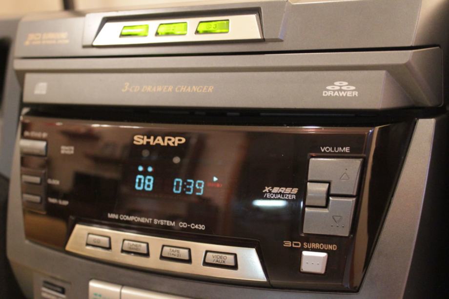 MUZIČKA LINIJA SHARP CD-430 SA DALJINSKIM