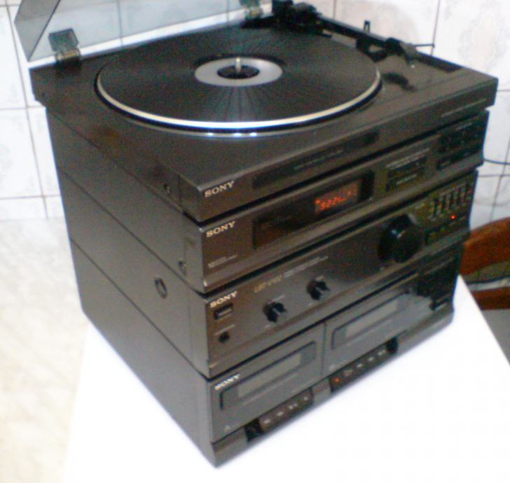 MUZIČKA LINIJA SONY LBT-V102 SA GRAMOFONOM I ZVUČNICIMA