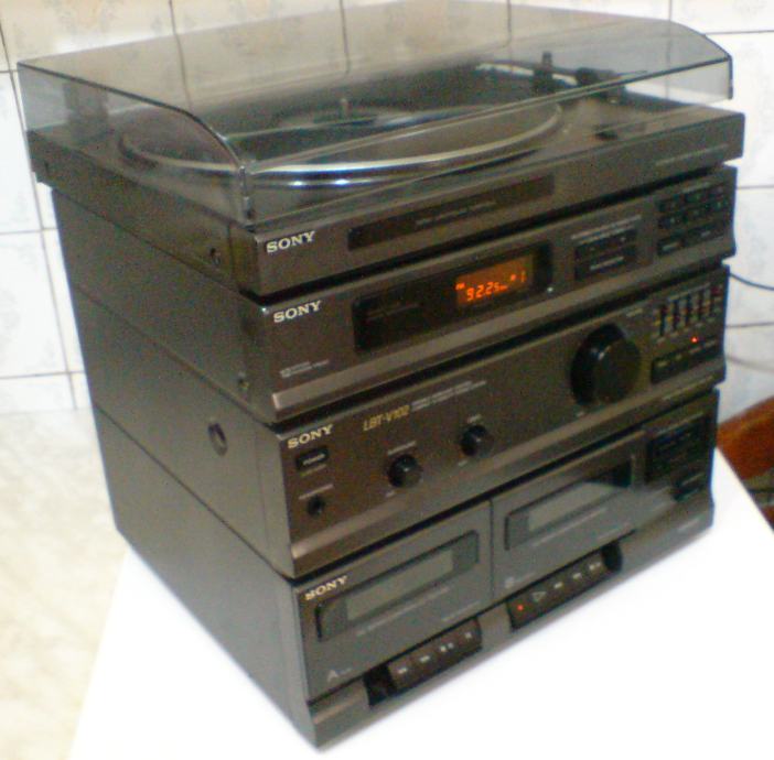 MUZIČKA LINIJA SONY LBT-V102 SA GRAMOFONOM I ZVUČNICIMA