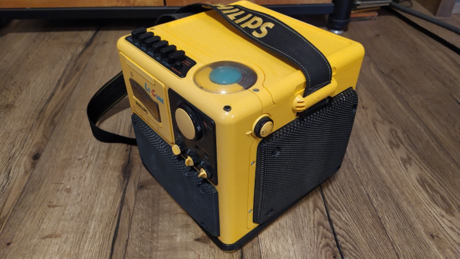 Philips Le Cube D8080/02