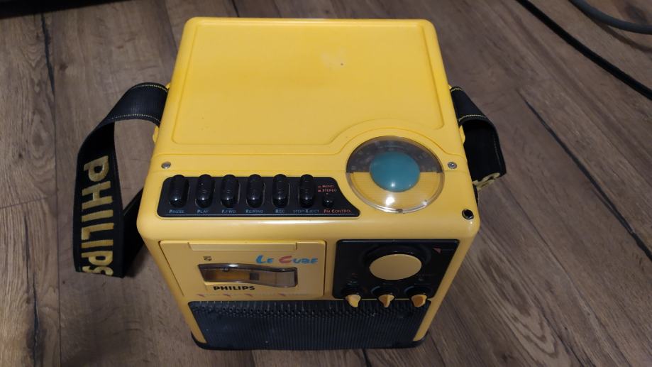 Philips Le Cube D8080/02