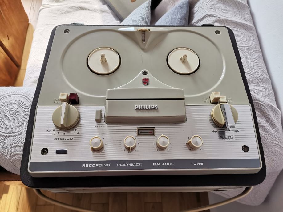 PHILIPS MAGNETOFON