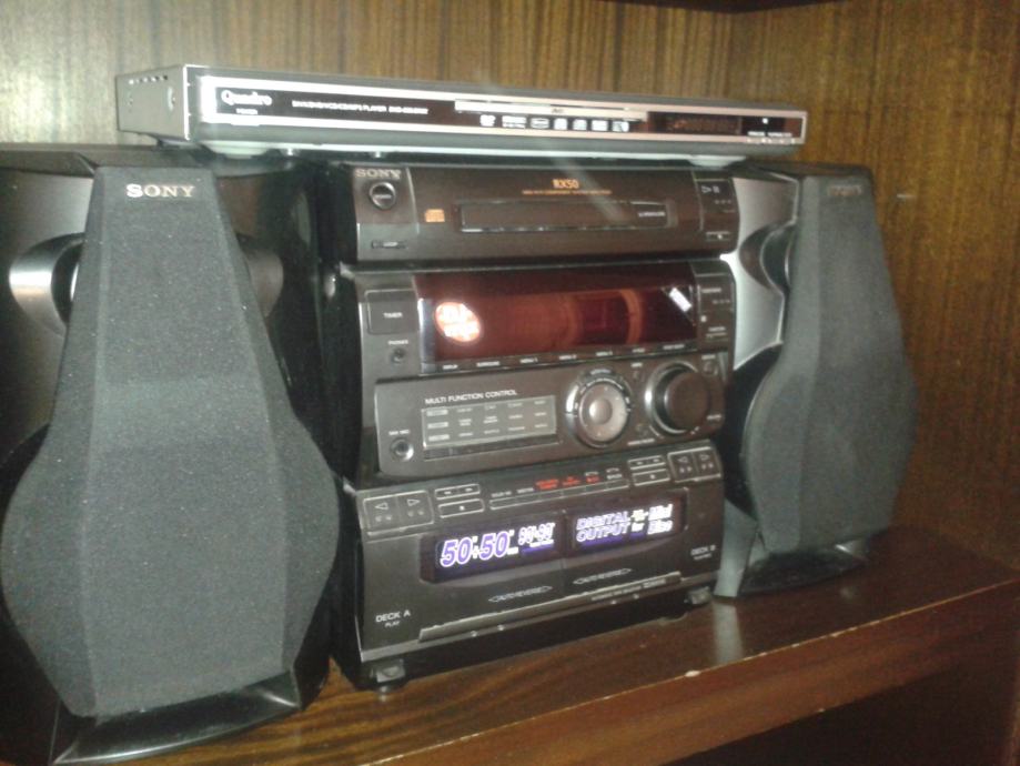 POVOLJNO PRODAJEM SONY LINIJA RX 50