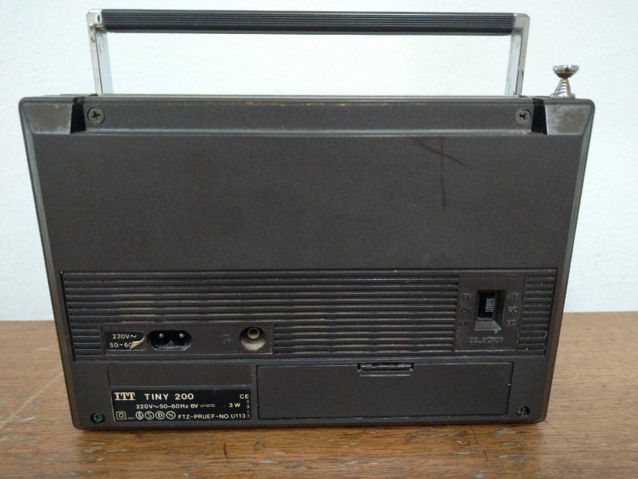 Radio ITT TINY 200
