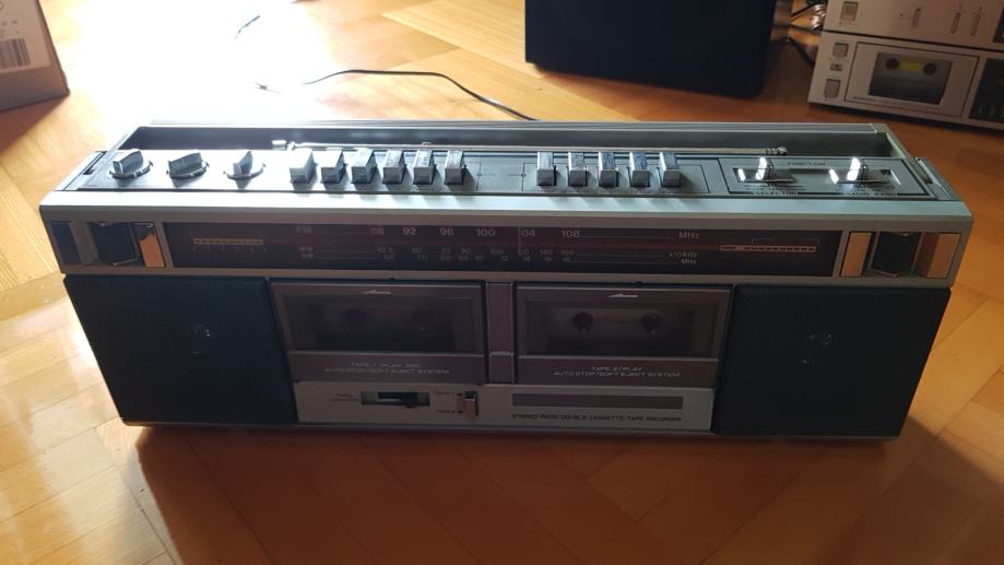 RADIO KASETOFON BOOMBOX