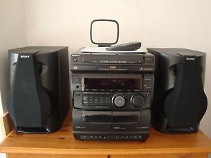 Hi-Fi SONY RX30 linija + 2 zvucnika + daljinski