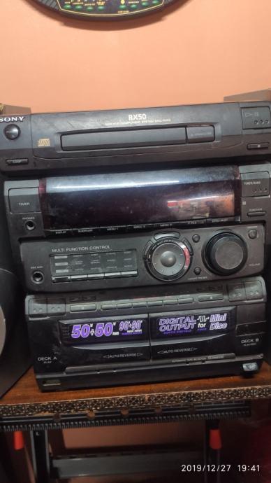 Sony RX 50 sa zvučnicima